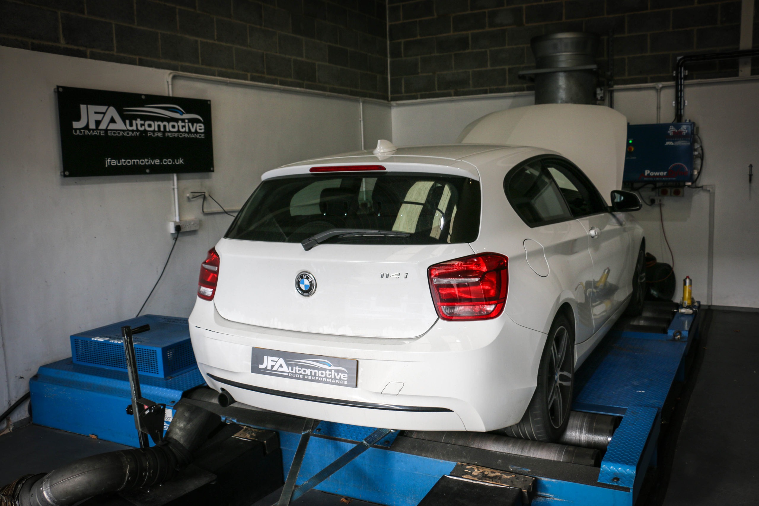 BMW 114i - Derestricting & Tuning BMW's budget baby > JF...